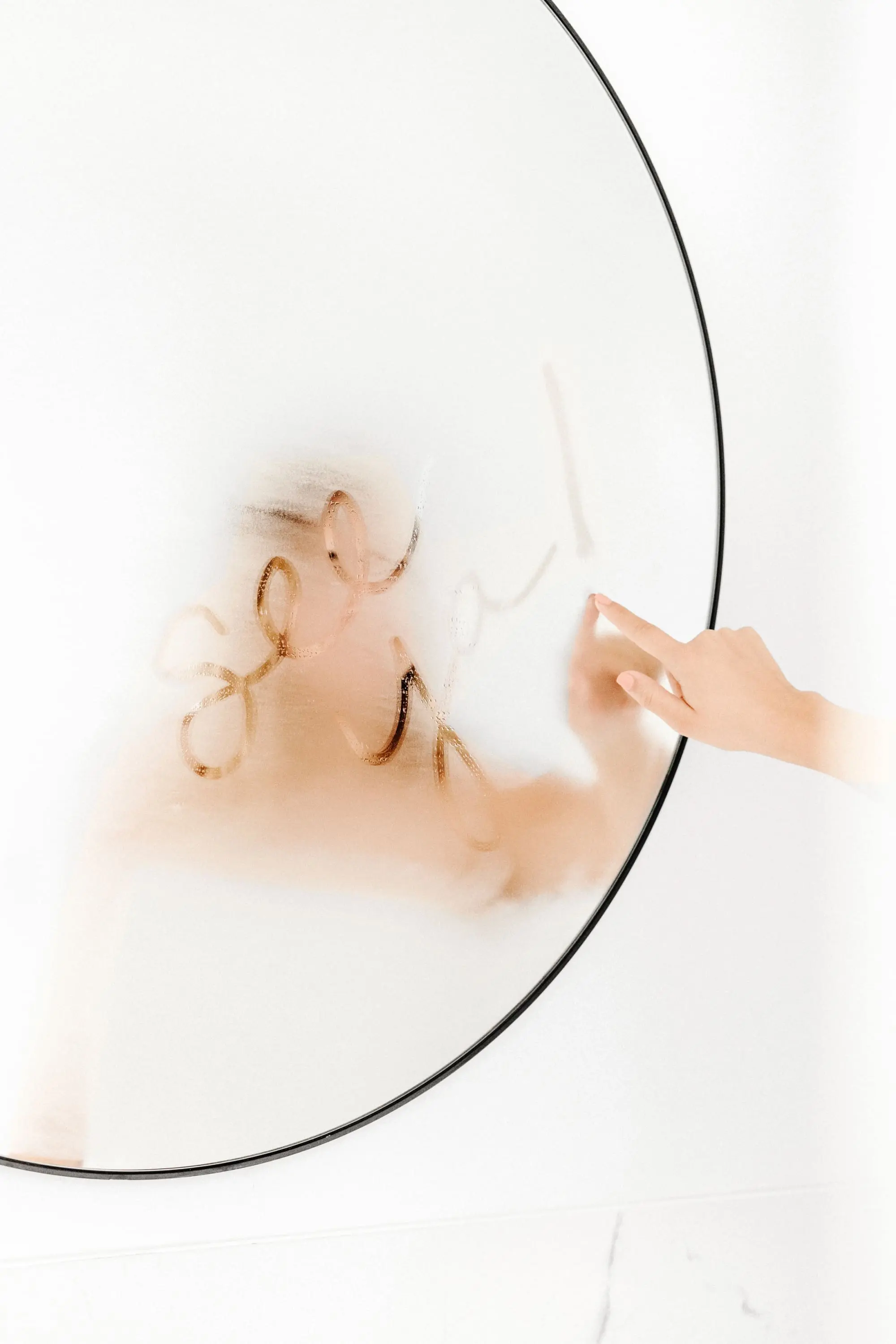 My Honest Review Of The Simplehuman Mirror – Do You Need It?