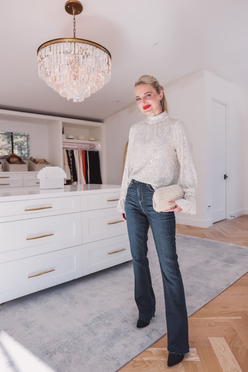 How To Dress Up Jeans For A Holiday Party Looking Festive And Chic