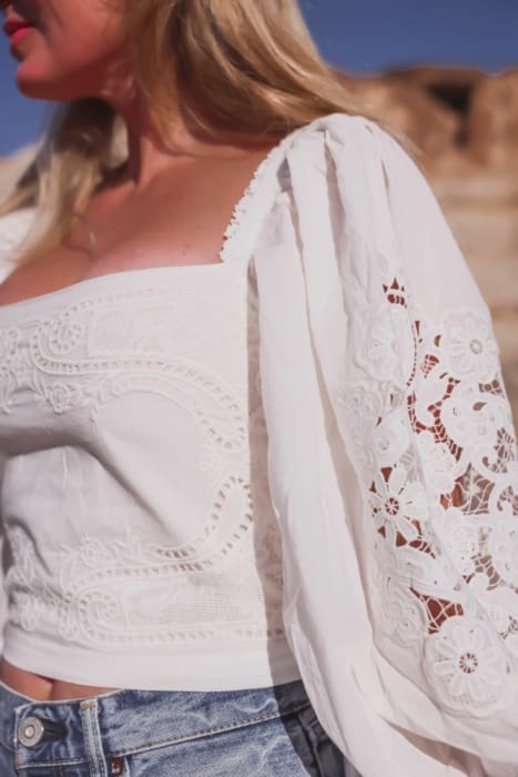 13 Cute White Tops For Spring & Summer | Busbee Style