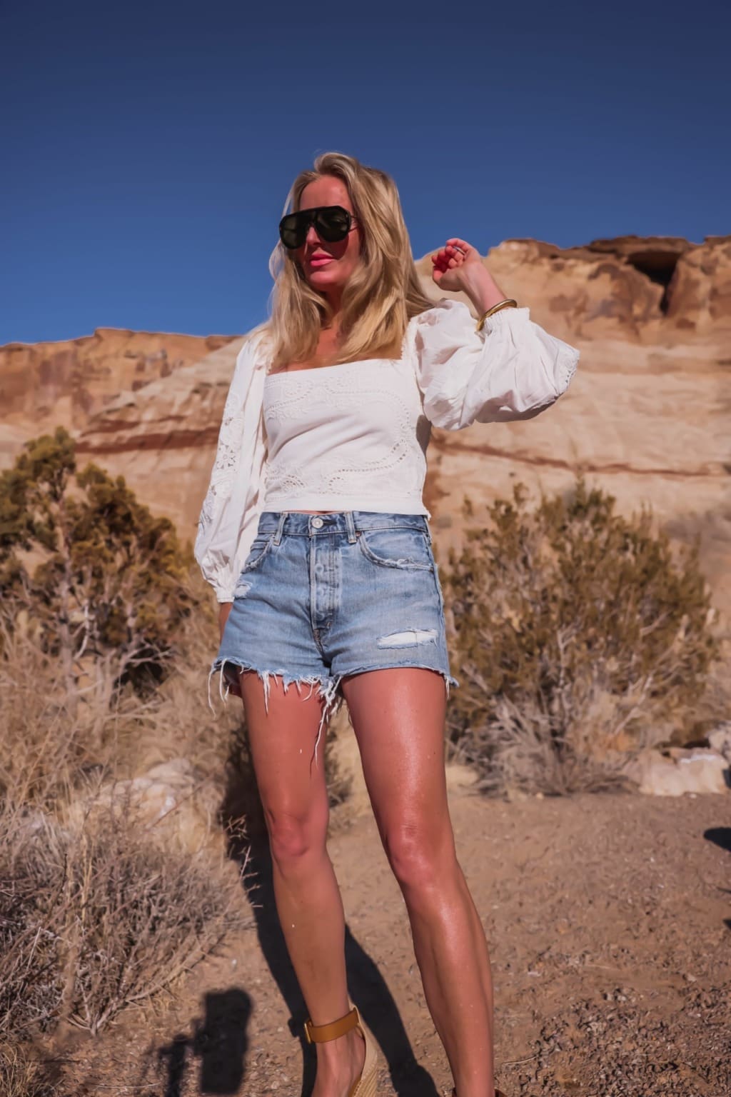 13 Cute White Tops For Spring & Summer | Busbee Style