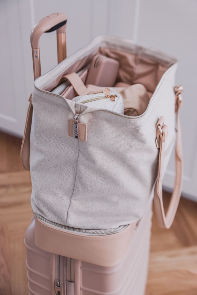 How To Pack a Personal Item - What I Packed for a 2-Week Trip