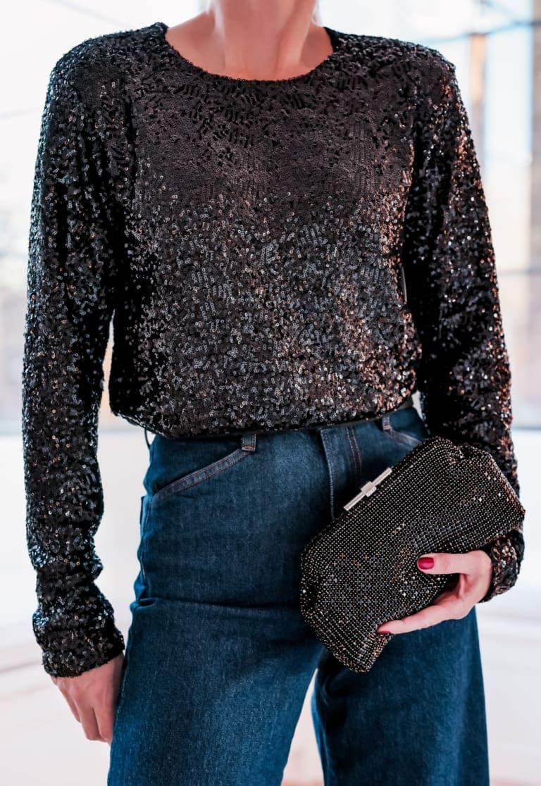 6 Chic & Affordable Holiday Tops That Look Stunning with Jeans