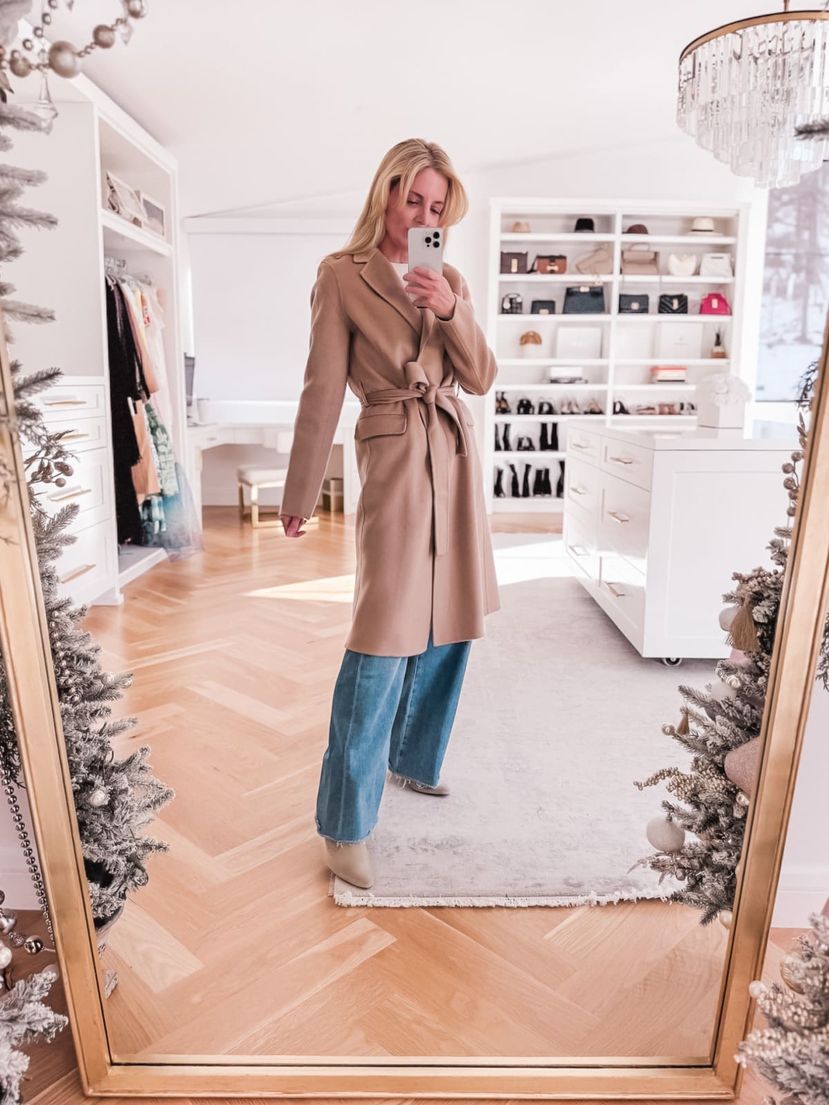 10 Must-Have Winter Wardrobe Staples to Stay Stylish and Warm