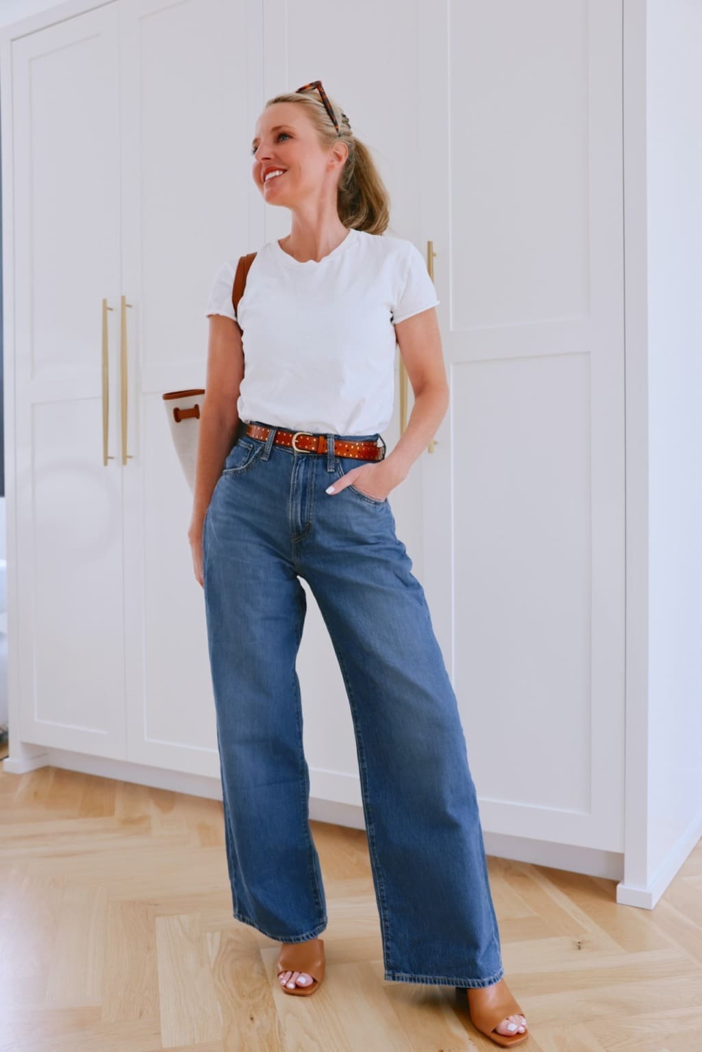 My Honest Review of the Viral Levi's Snap Waist Jeans - Busbee Style