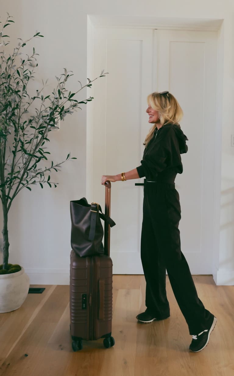 Wardrobe On A Budget – 30 Affordable Wardrobe Basics | Busbee Style