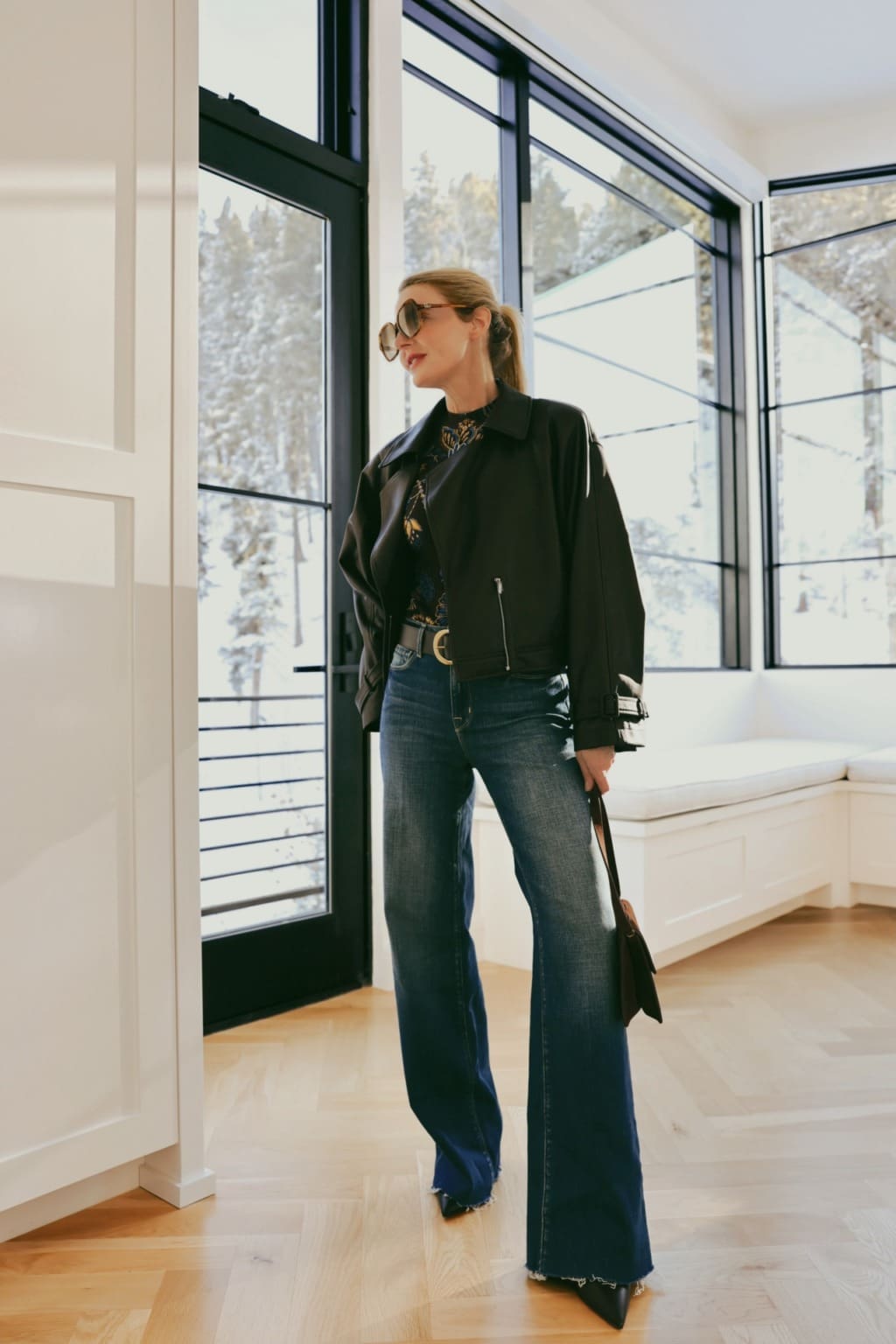 15+ Surprising Style Mistakes That Are Making You Look Frumpy & Older!